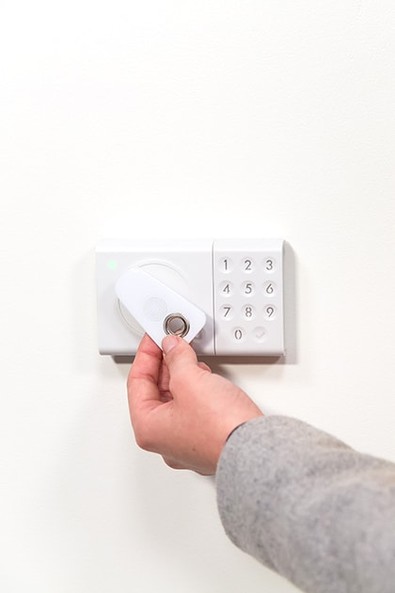Somfy Connected Door lock: Open your door remotely with Somfy Keys app