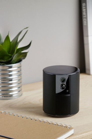 Discover Somfy's range of indoor and outdoor wireless camera