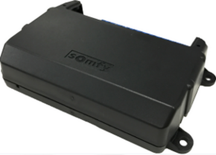 Smart Remote Controls for Motorised Curtains | Somfy SG